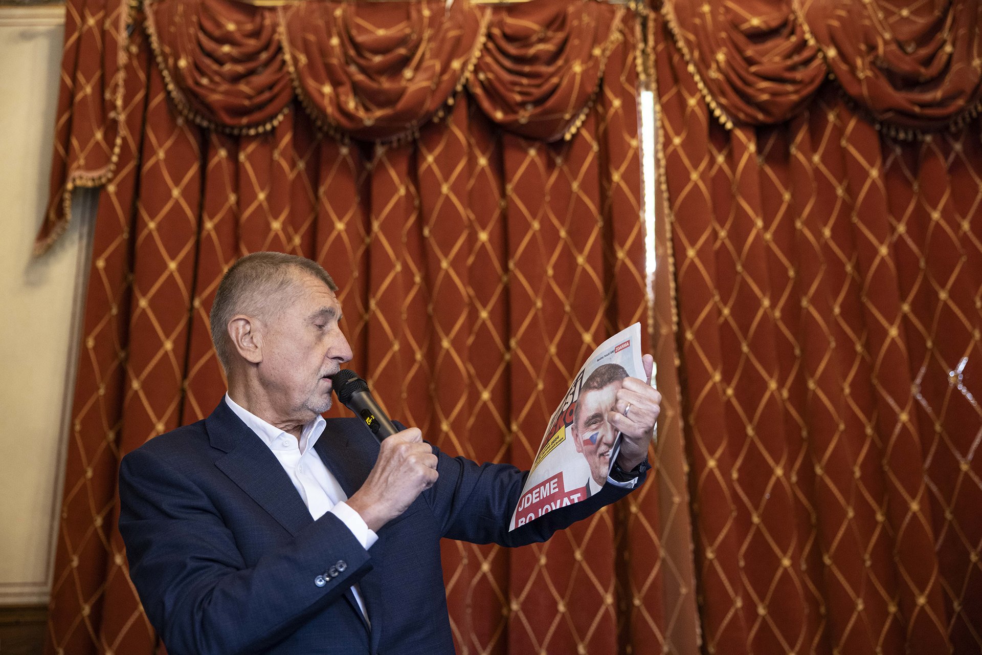 Občas mi čtenáři vyčítají, že se identifikují s postavou, která je fakt ...