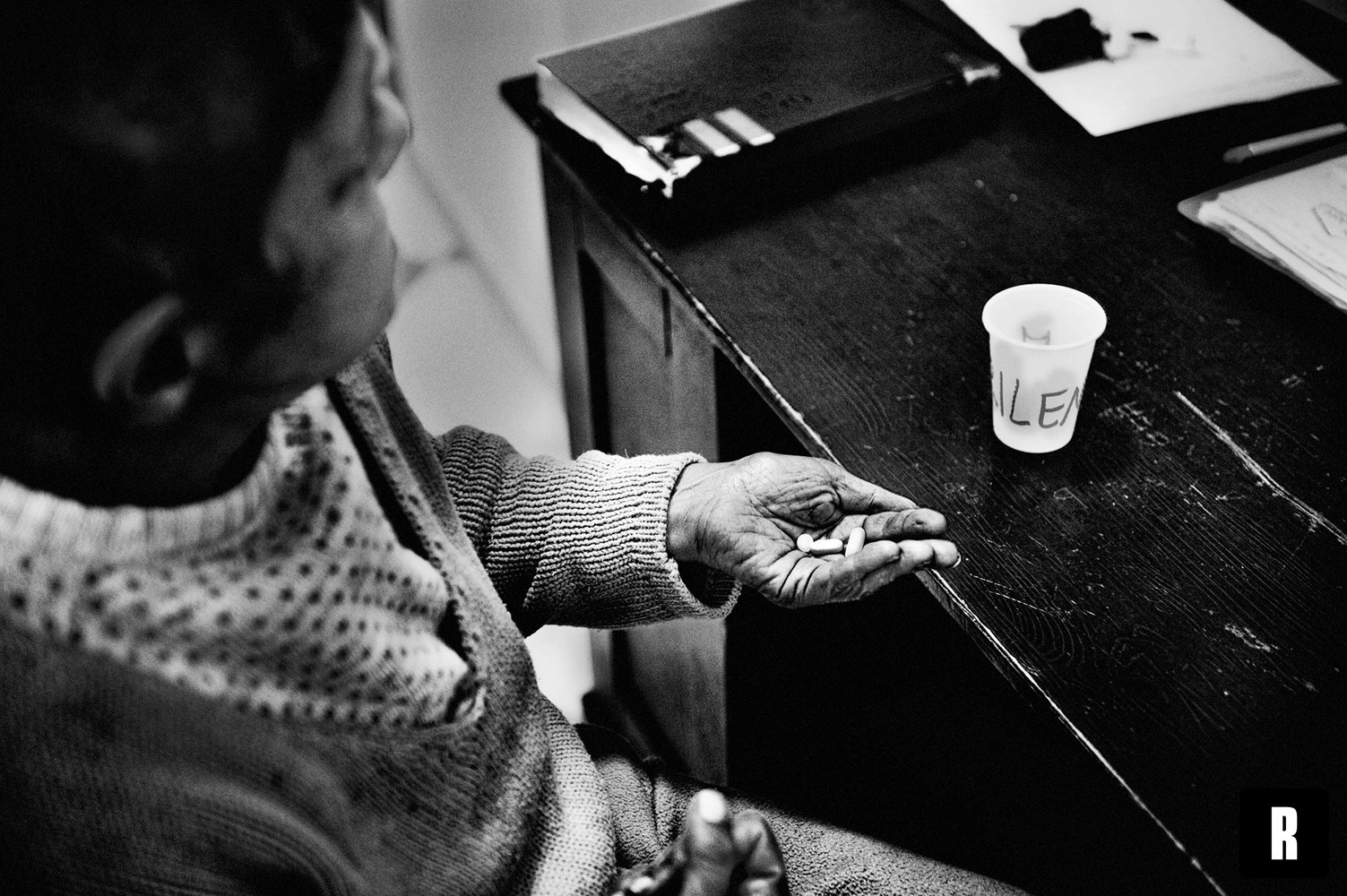 Třicet tablet stačí • RESPEKT