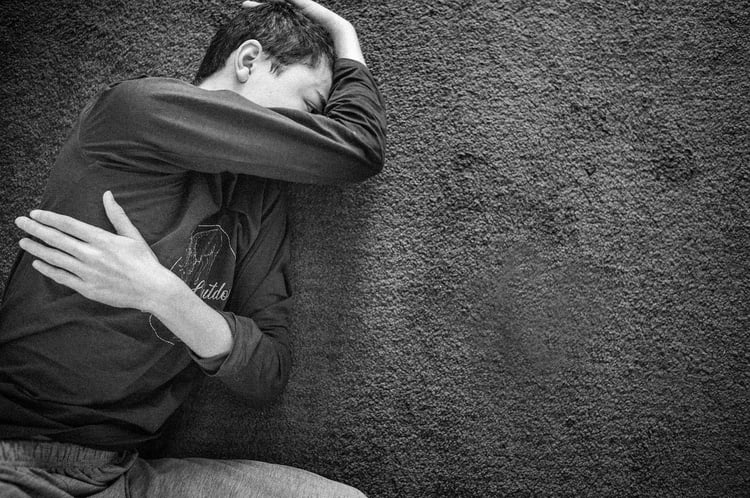 Když klukům rostou prsa • RESPEKT