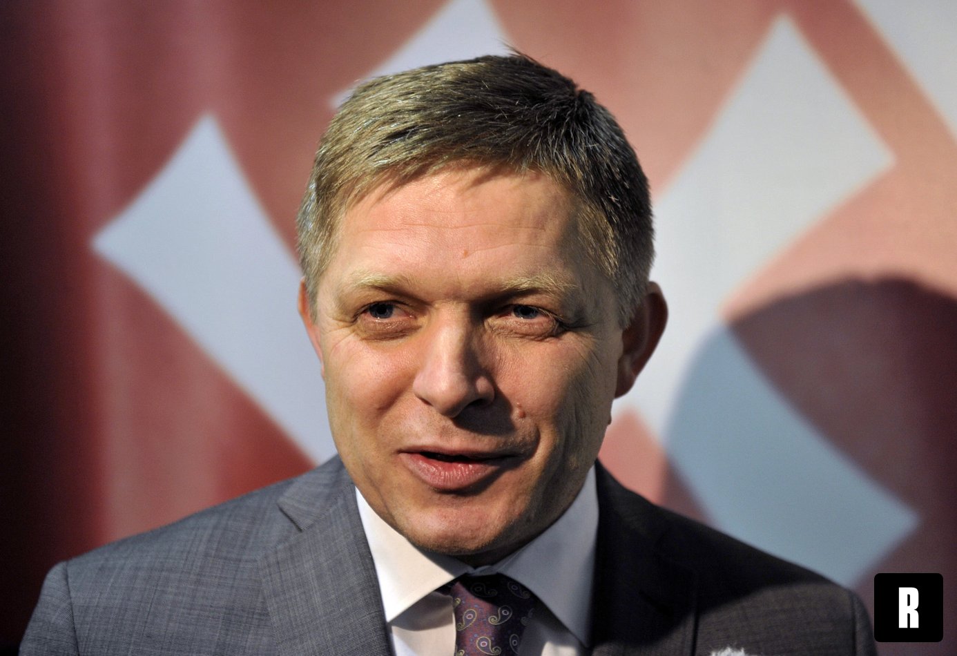 Fica může zastavit hlavně Fico • RESPEKT