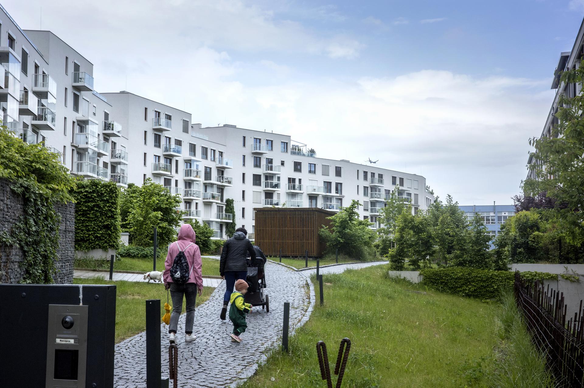 A kde budou bydlet mladí? • RESPEKT