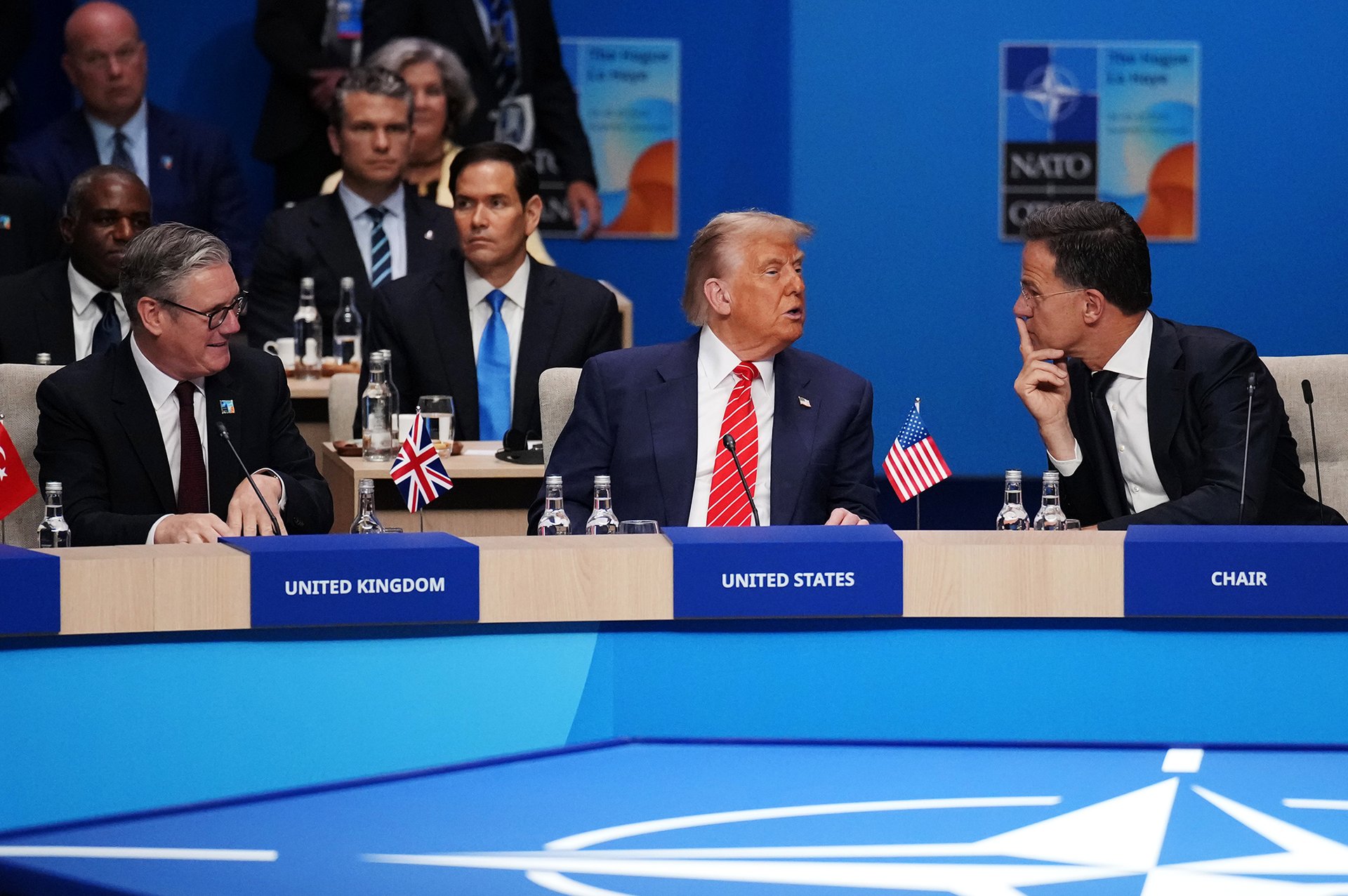 Summit NATO: Trump se zavázal ke společné obraně a členské státy k pěti ...